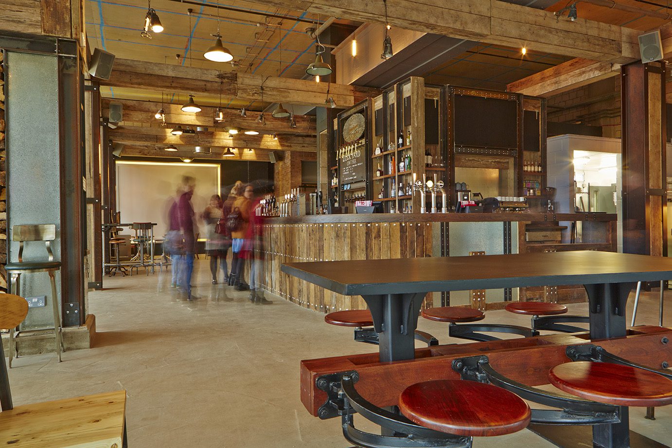 Pub Refurbishment & Bar Refurbishment - Freemont Building Ltd