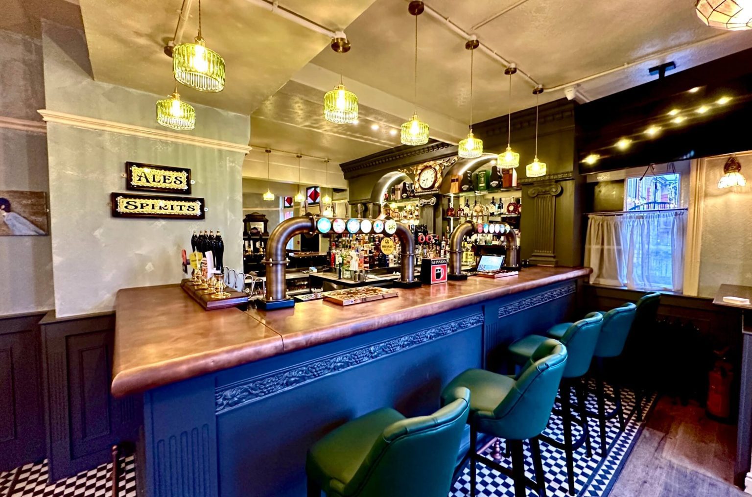 Pub Refurbishment & Bar Refurbishment - Freemont Building Ltd